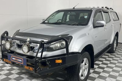 Used Isuzu KB 300 D-Teq LX 4x4 Double-Cab for sale in Eastern Cape ...