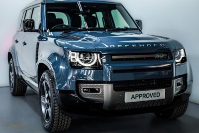 Used Land Rover Defender 110 D250 X-Dynamic SE for sale in Gauteng ...