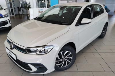 Used Volkswagen Polo 1.0 TSI Life Auto for sale in Western Cape - Cars ...