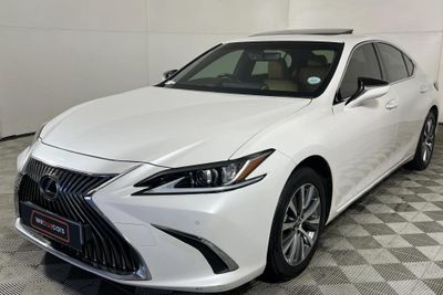 Used Lexus ES 250 EX for sale in Gauteng - Cars.co.za (ID::10065127)