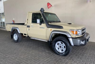 Used Toyota Land Cruiser 70 4.5 D Single-Cab for sale in Free State ...