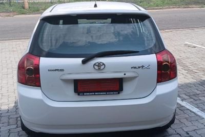 Used Toyota RunX 160i RS for sale in North West Province - Cars.co.za (ID::10101438)