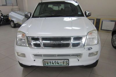 Used Isuzu KB 300 TDi LX 4x2 A/T Double-Cab for sale in Eastern Cape ...