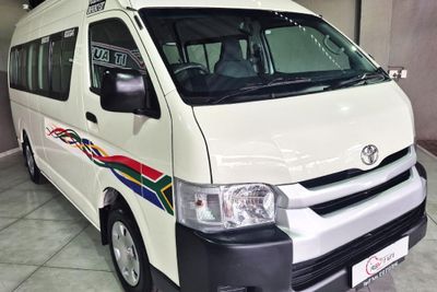 Used Toyota Quantum 2.5 D-4D Sesfikile 16-seat Manual Diesel for sale ...