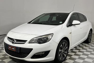 Used Opel Astra 1.4T Essentia 5-dr for sale in Gauteng - Cars.co.za (ID ...