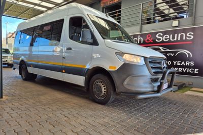 Used Mercedes-Benz Sprinter 516 2.0 CDI Inkanyezi E3 23 Seat B/S for ...