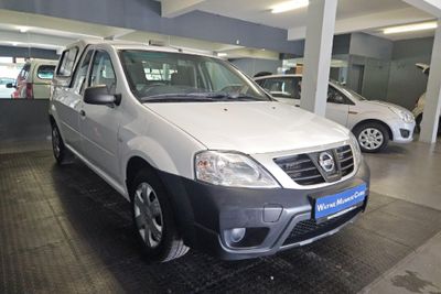 Used Nissan NP200 2017 Nissan NP200 1.6 (aircon + canopy) for sale in ...