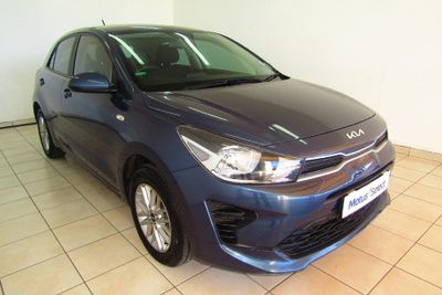 Used Kia Rio 1.4 LS 5-dr for sale in Limpopo - Cars.co.za (ID::10244443)
