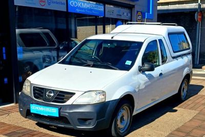 Used Nissan NP200 1.6-FSH WITH CANOPY for sale in Kwazulu Natal - Cars ...