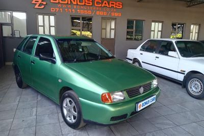 Used Volkswagen Polo Playa 1.6 for sale in Gauteng - Cars.co.za (ID ...
