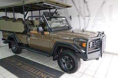 Used Toyota Land Cruiser 79 Game Viewer 4.2D for sale in Gauteng - Cars ...
