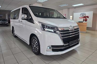 New Toyota Quantum 2.8 VX 9-seat for sale in Gauteng - Cars.co.za (ID ...