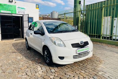 Used Toyota Yaris T1 3-dr for sale in Gauteng - Cars.co.za (ID::10388288)
