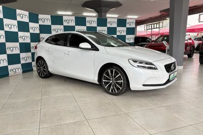 Used Volvo V40 D3 Momentum Auto for sale in Free State - Cars.co.za (ID ...