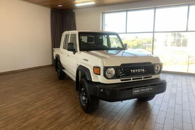 New Toyota Land Cruiser 79 4.2 D Double-Cab for sale in Gauteng - Cars ...