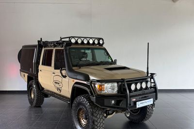 Used Toyota Land Cruiser 79 4.5-4D LX V for sale in Gauteng - Cars.co ...