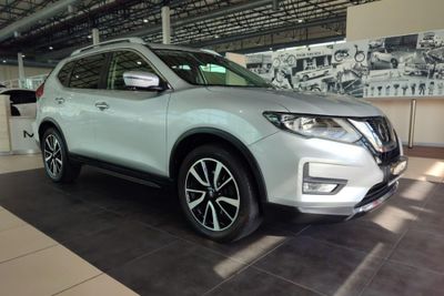 Used Nissan X-Trail 2.5 Acenta Plus 4x4 Auto 7-seat for sale in Western ...