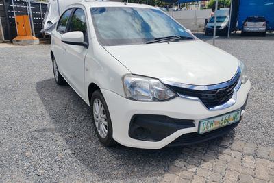 Used Toyota Etios 1.5 XS 5-dr for sale in Western Cape - Cars.co.za (ID ...