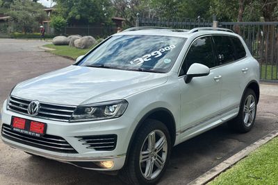 Used Volkswagen Touareg 3.0 V6 TDI Auto Bluemotion (180kW) for sale in ...