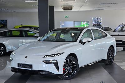 New Dongfeng 007 E2 540 AWD 400Kw (Electric, Automatic) for sale in ...