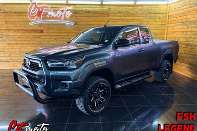 Used Toyota Hilux 2.8 GD-6 Raised Body Legend Auto Extended Cab for ...