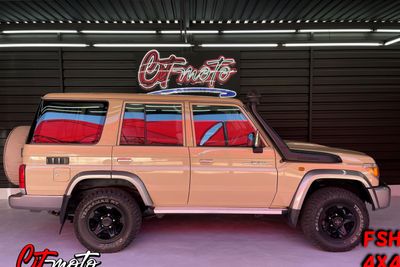 Used Toyota Land Cruiser 76 4.5 D V8 Station Wagon for sale in Gauteng ...