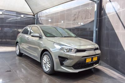 Used Kia Rio 1.4 LS 5-dr for sale in Gauteng - Cars.co.za (ID::10926265)