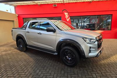 Used Isuzu D-Max 3.0 DDI V-Cross HR 4x4 Auto Double-Cab for sale in ...