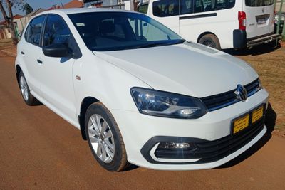 Used Volkswagen Polo Vivo 1.4 Trendline 5-dr for sale in Gauteng - Cars ...