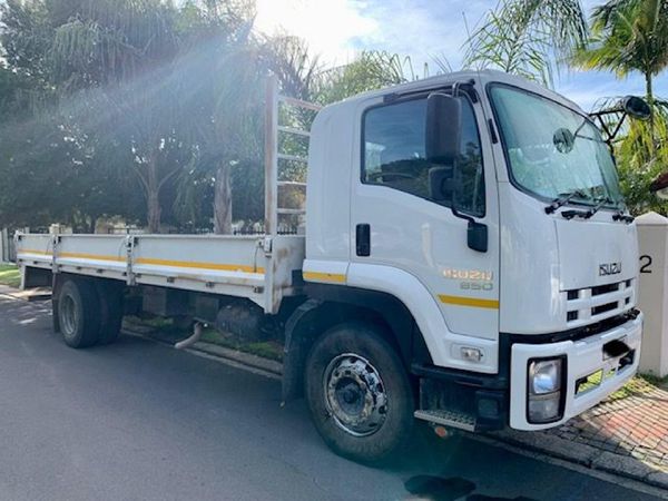 Used Isuzu FTR 850 LWB F/C C/C for sale in Western Cape - Cars.co.za ...