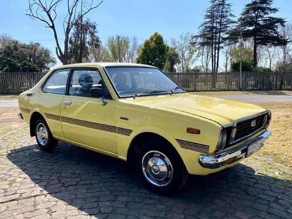 Used Toyota Corolla 1200 for sale in Gauteng - Cars.co.za (ID::8232392)