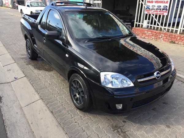 Used Opel Corsa Utility 1.8 Sport for sale in Gauteng - Cars.co.za (ID ...