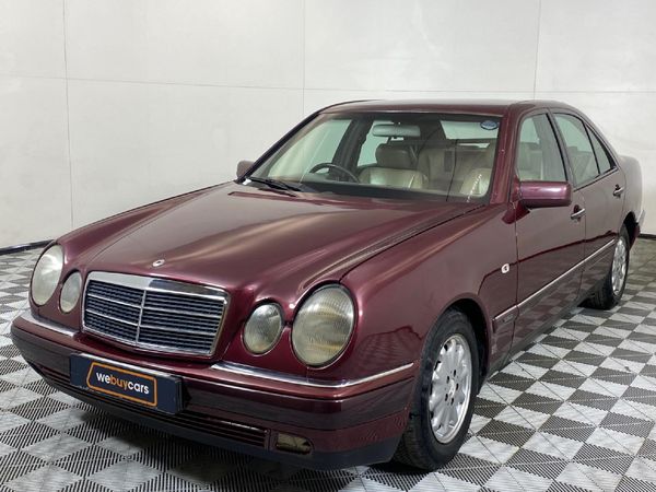 Used Mercedes-Benz E-Class E 230 Auto for sale in Gauteng - Cars.co.za ...
