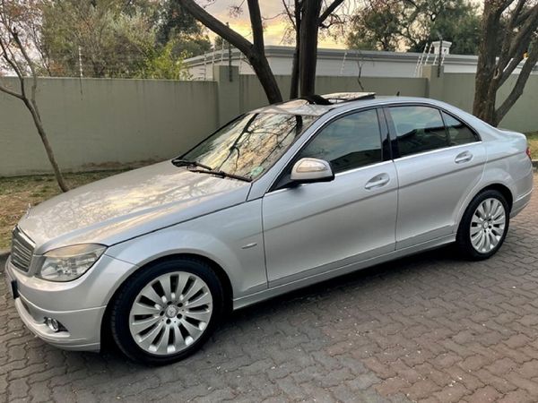 Used Mercedes-Benz C-Class C 200K Elegance Auto for sale in Gauteng ...