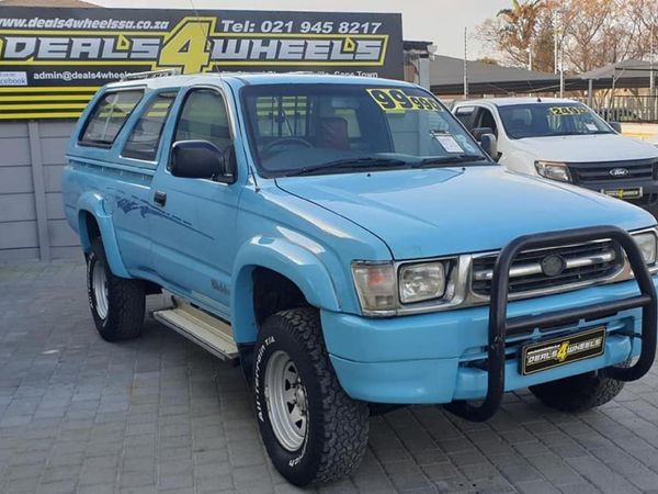 Used Toyota Hilux 2200 SRX Single-Cab for sale in Western Cape - Cars ...