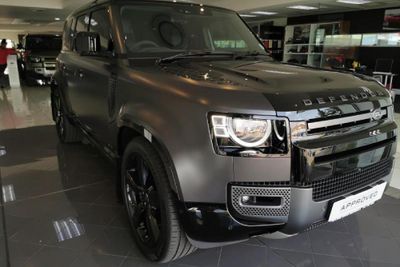 Used Land Rover Defender 110 P525 V8 Carpathian Edition (386kW) for ...