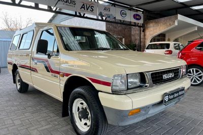 Used Isuzu KB 250D LWB Single-Cab for sale in Eastern Cape - Cars.co.za ...