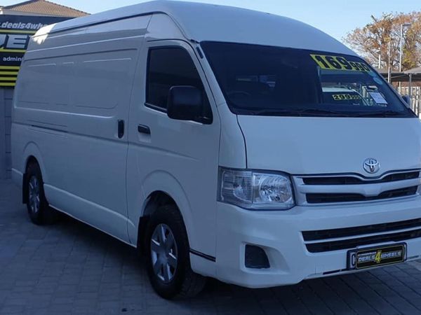 Used Toyota Quantum 2.7 LWB Panel Van for sale in Western Cape - Cars ...