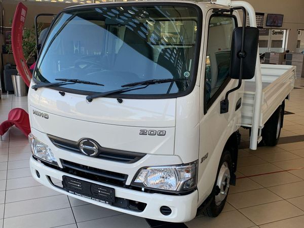 New Hino 200 310 (FH2) 4x2 F/C for sale in Gauteng - Cars.co.za (ID ...