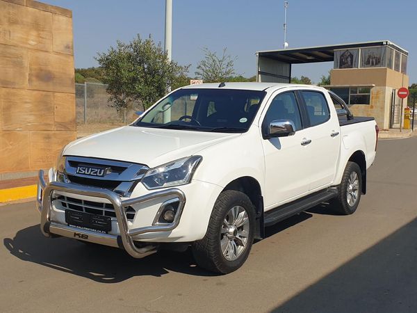 Used Isuzu KB 300 D-Teq LX Double-Cab for sale in Free State - Cars.co ...