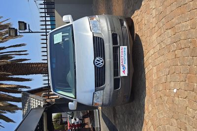 Used Volkswagen Transporter Crew Bus 2.5 TDI 4Motion Panel Van for sale ...