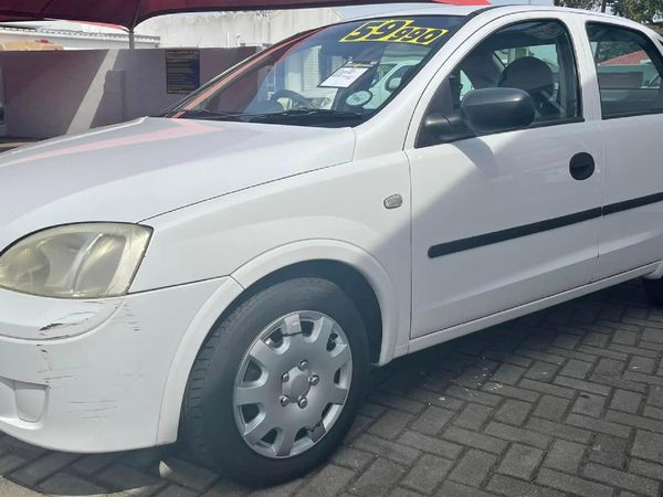 Used Opel Corsa Classic 1.6 Comfort for sale in Eastern Cape - Cars.co ...