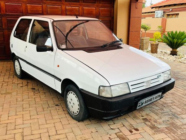 Used Fiat Uno 1.1 Fire 3-dr for sale in Gauteng - Cars.co.za (ID::8358545)