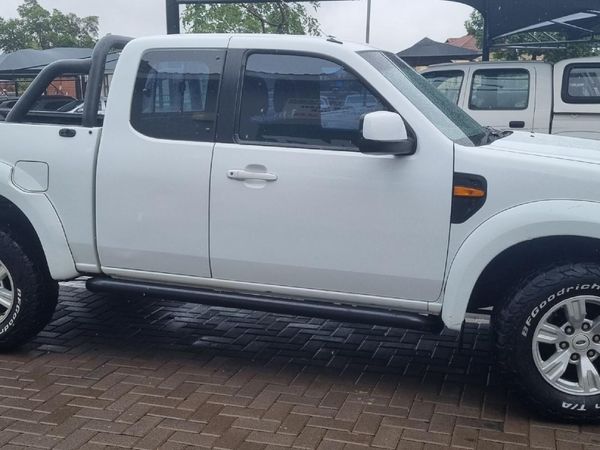 Used Ford Ranger 3.0 TDCi XLT 4x4 SuperCab for sale in Gauteng - Cars ...