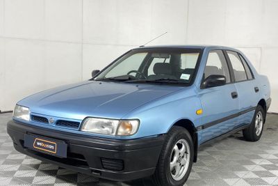 Used Nissan Sentra 160 Auto for sale in Western Cape - Cars.co.za (ID ...