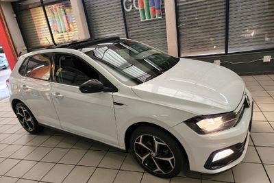 Used Volkswagen Polo 1.0 R_LINE DSG SUNROOF for sale in Gauteng - Cars ...