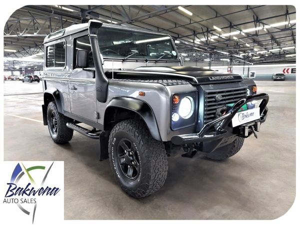 Used Land Rover Defender 90 Puma Station Wagon for sale in Gauteng ...
