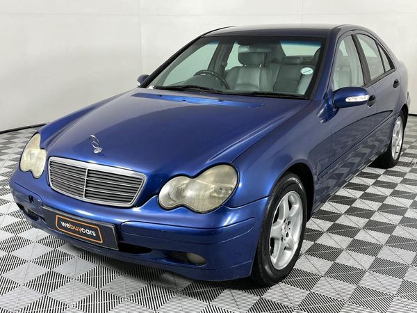 Used Mercedes-Benz C-Class C 200K Classic for sale in Gauteng - Cars.co ...