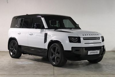 Used Land Rover Defender 110 P525 V8 (386kW) for sale in Eastern Cape ...