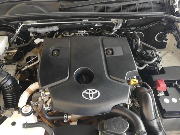 Used Toyota Hilux 2.4 GD-6 Raised Body Raider Extended Cab for sale in ...